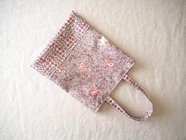 リバティ ラミネートミニバッグ 「Unforgettable Moment」＋「Sleeping Rose」 | iichi 日々の暮らしを ...