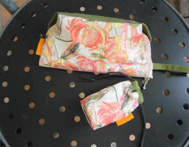 chic&cute 草花×linen PouchSet | iichi ハンドメイド・クラフト作品・手仕事品の通販