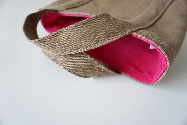 TOTE BAG -bicolor- (S) / grege × pink | iichi 日々の暮らしを心地よくするハンドメイドやアンティークのマーケットプレイス