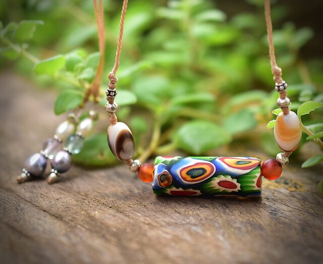 ★モロッコ産アンティークビーズネックレス656 | iichi ハンドメイド・クラフト作品・手仕事品の通販