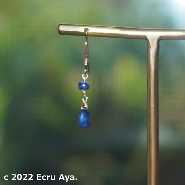 *良夜*二種類の宝石質サファイアAAAのピアス | iichi ハンドメイド・クラフト作品・手仕事品の通販