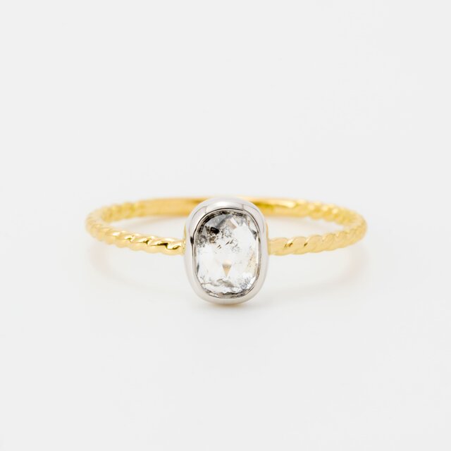 Stella Diamond bezel Ring Oval | iichi ハンドメイド・クラフト作品・手仕事品の通販