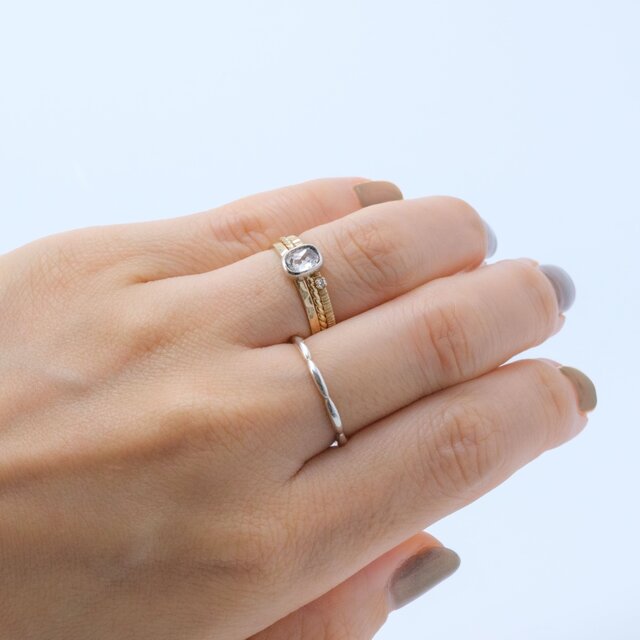 Stella Diamond bezel Ring Oval | iichi ハンドメイド・クラフト作品・手仕事品の通販