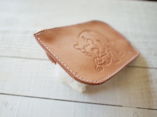 栃木オイルレザー 木彫り熊さん カード入ります No.34 | iichi ハンドメイド・クラフト作品・手仕事品の通販