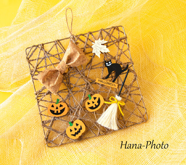 Sold 限定1個 スクエア・ハロウィンリース (リース台：20㎝の四角） (412) | iichi ハンドメイド・クラフト作品・手仕事品の通販