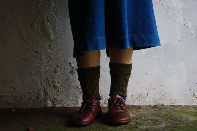 oMamoriーレッグウォーマーshort【海松色】 | iichi ハンドメイド・クラフト作品・手仕事品の通販