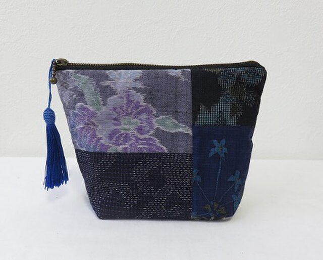 ＊アンティーク着物＊紬のポーチ・G | iichi 日々の暮らしを心地よくするハンドメイドやアンティークのマーケットプレイス