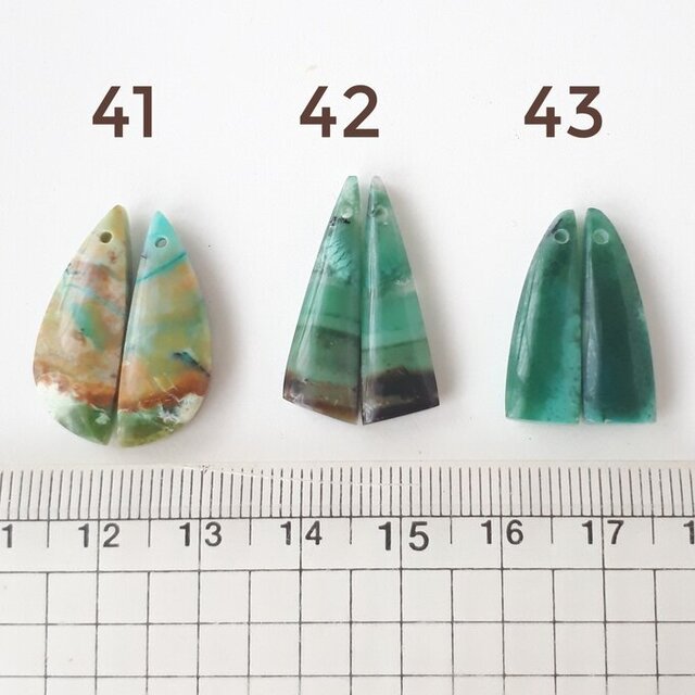 ブルーオパライズドペトリファイドウッド42 | iichi ハンドメイド・クラフト作品・手仕事品の通販