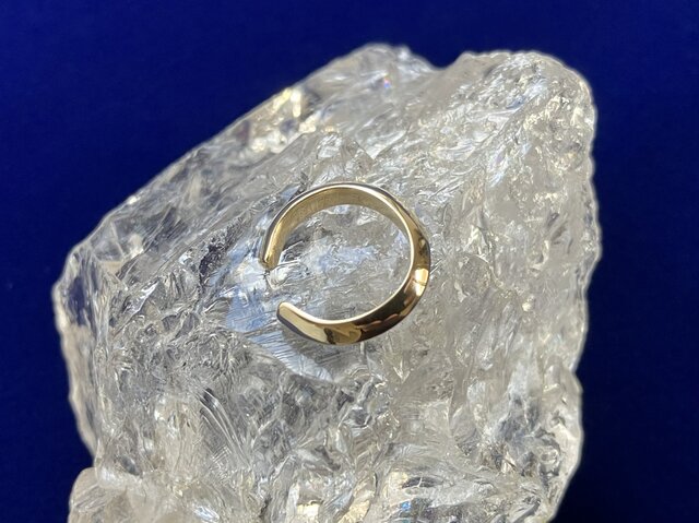 ★真鍮トライアングルイヤーカフ 2.5mm1.5mm | iichi ハンドメイド・クラフト作品・手仕事品の通販