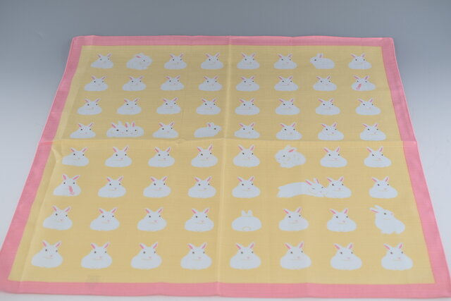 風呂敷 日本のかたち チーフ 兎 うさぎ ふろしき 弁当箱包み 綿100％ 50cm幅 | iichi 日々の暮らしを心地よくするハンドメイドやアンティークのマーケットプレイス