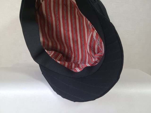 魅せる帽子☆new design!!《ピンタック☆マジック》キャスケット～ブラック | iichi 日々の暮らしを心地よくするハンドメイドやアンティークのマーケットプレイス