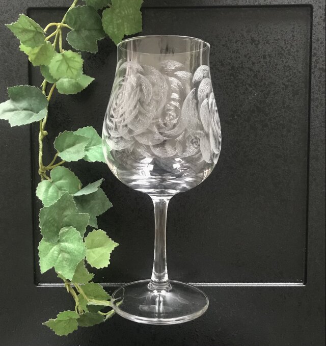 ラナンキュラスのグラス〜手彫りガラス〜 | iichi ハンドメイド・クラフト作品・手仕事品の通販