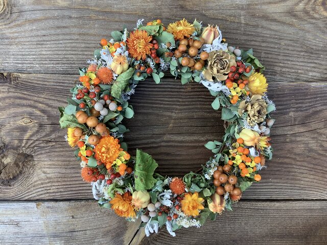八ヶ岳〜秋色Wreathツルウメモドキ | iichi ハンドメイド・クラフト作品・手仕事品の通販