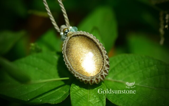 黄金色★ゴールドサンストーン マクラメネックレス706 | iichi ハンドメイド・クラフト作品・手仕事品の通販