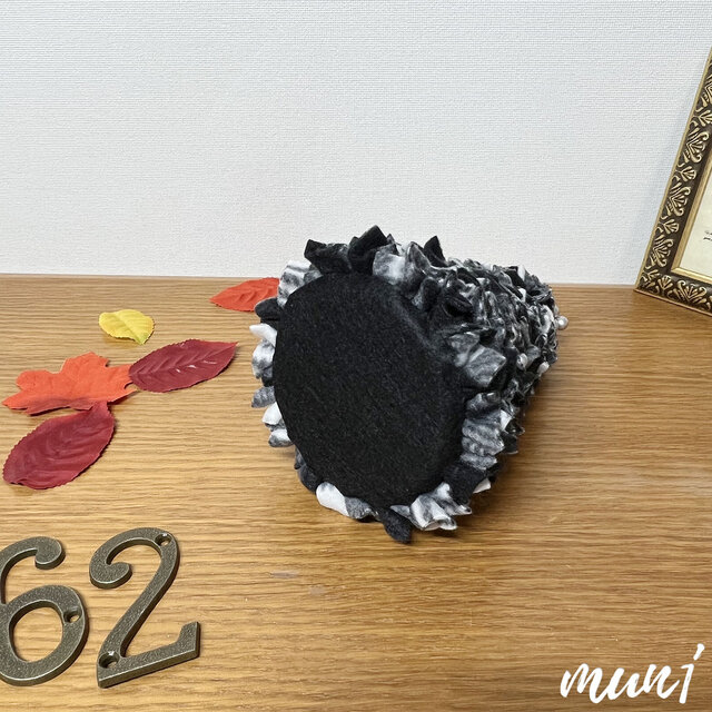 ハロウィン 布リースツリーL(ブラック＆ホワイト) | iichi ハンドメイド・クラフト作品・手仕事品の通販