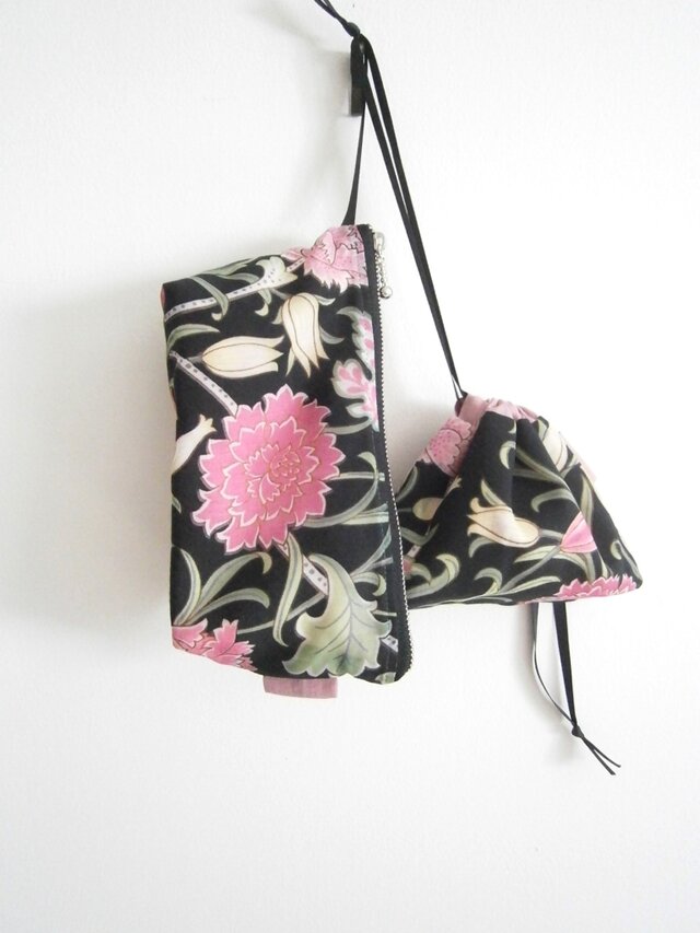 chic＆cute Flowers×linen PouchSet | iichi 日々の暮らしを心地よくするハンドメイドやアンティークのマーケットプレイス
