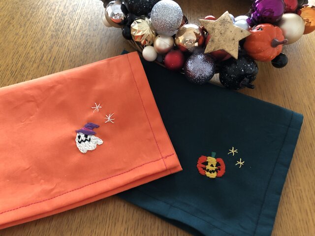 刺繍ランチョンマット☆おばけ | iichi ハンドメイド・クラフト作品・手仕事品の通販
