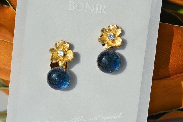 Nv+ ume （イヤリング） | iichi ハンドメイド・クラフト作品・手仕事品の通販