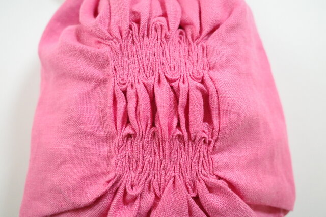 Smocking刺繍の巾着袋 | iichi ハンドメイド・クラフト作品・手仕事品の通販