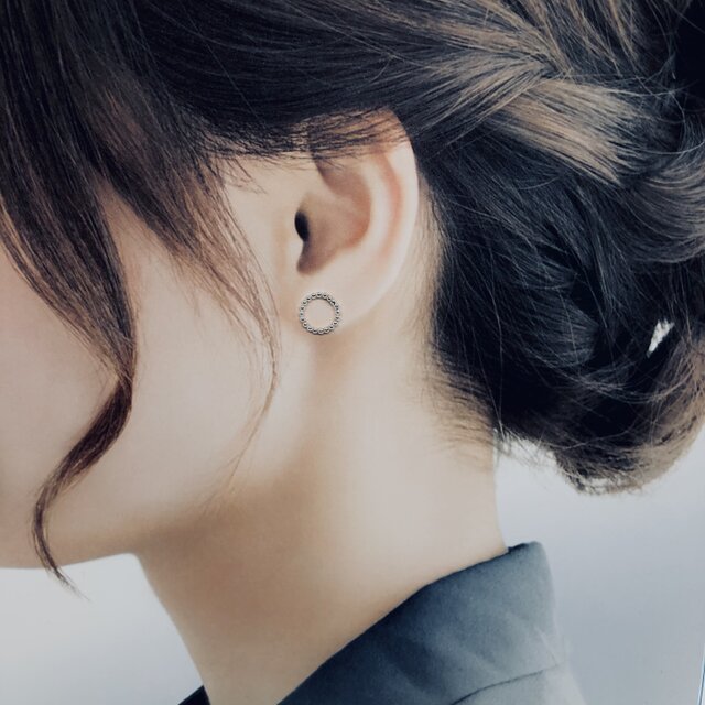 tsubutsubu circle/pierce | iichi ハンドメイド・クラフト作品・手仕事品の通販