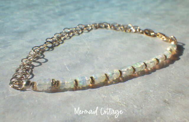 【SALE!】*14kgf* Opal Rainbow & Sea Bubble Bracelet ハーフ＆ハーフ☆2連 | iichi 日々の暮らしを心地よくするハンドメイドやアンティークの ...