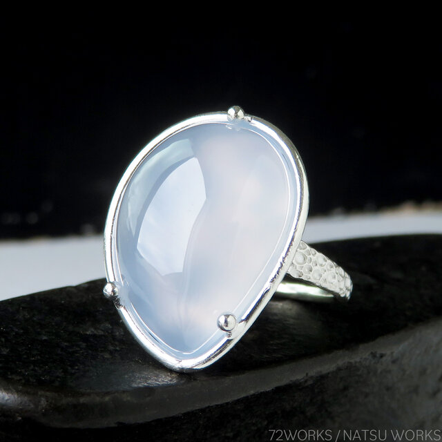 ラベンダーカルセドニー リング / Lavender Chalcedony Ring | iichi ハンドメイド・クラフト作品・手仕事品の通販