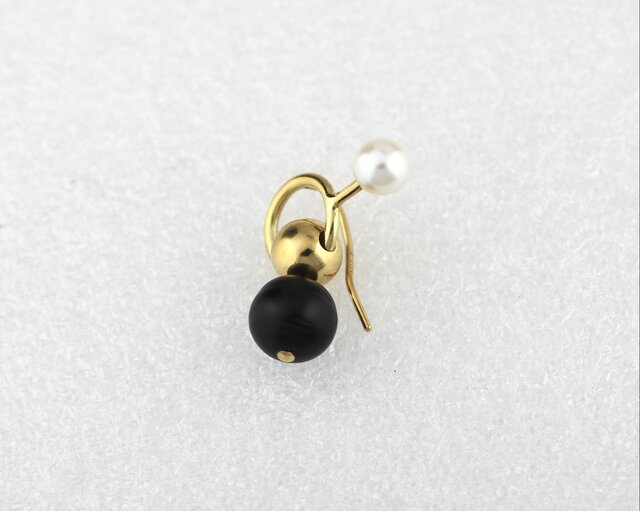 photon 1 earring gold/black | iichi ハンドメイド・クラフト作品・手仕事品の通販