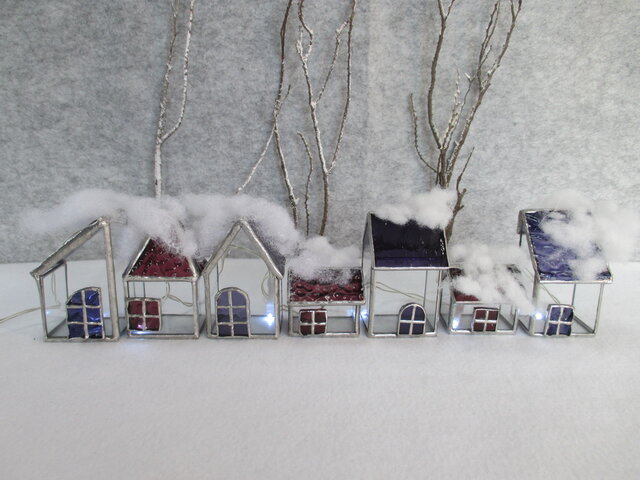 17 ガラスのおうち ｽﾃﾝﾄﾞｸﾞﾗｽ ブルーパープル屋根の家 ミニハウス | iichi ハンドメイド・クラフト作品・手仕事品の通販