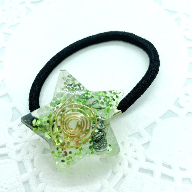 星のオルゴナイトのヘアゴム・ローズクォーツ｜恋愛・愛情 or-025 | iichi ハンドメイド・クラフト作品・手仕事品の通販