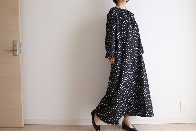 水玉ガーゼ 長袖ワンピ NO.253 | iichi 日々の暮らしを心地よくするハンドメイドやアンティークのマーケットプレイス