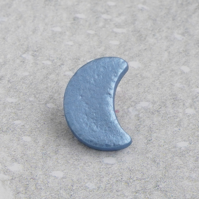 (2個) 15mm 月のボタン シルバーブルー フランス製 | iichi ハンドメイド・クラフト作品・手仕事品の通販