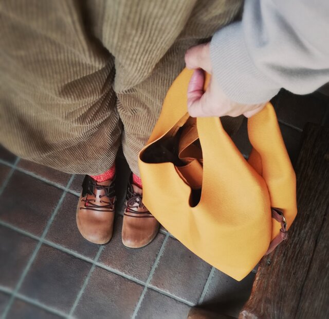 my Bag -mini- 檜皮色 チョコレート ピッグスキンレザー | iichi ハンドメイド・クラフト作品・手仕事品の通販