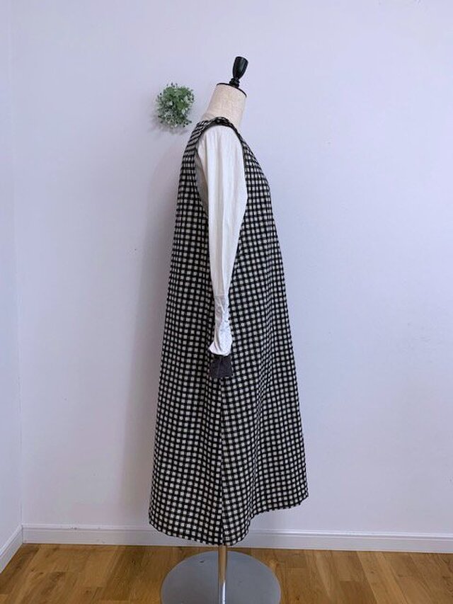 ジャンパースカート ギンガムチェック黒 綿麻キャンバス 着丈110cm | iichi ハンドメイド・クラフト作品・手仕事品の通販