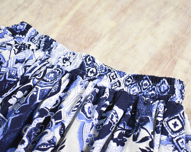 オリエンタル柄大人のリネンフレアスカート | iichi ハンドメイド・クラフト作品・手仕事品の通販