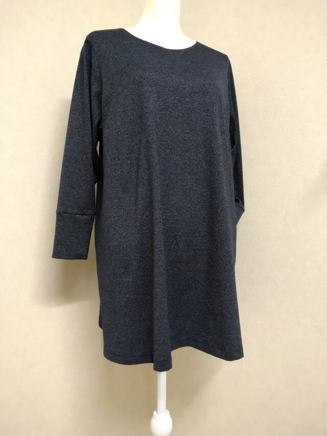 なんでもない超シンプルチュニック。ネイビー。NPO-66 | iichi ハンドメイド・クラフト作品・手仕事品の通販
