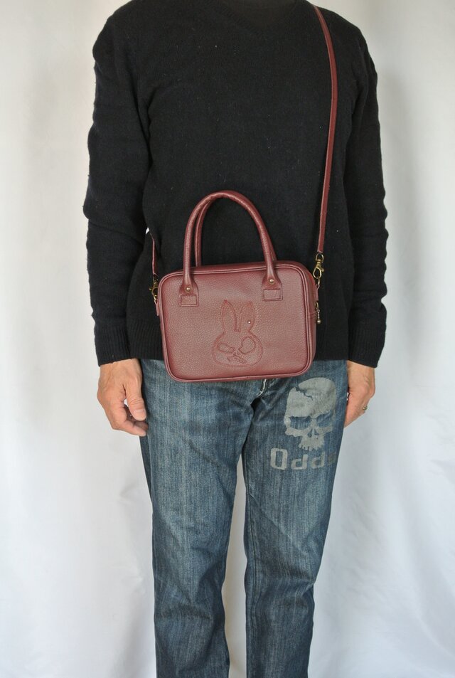 うさぎスカル（UR-1)、ワインカラーのハンド、ショルダーバック2. | iichi ハンドメイド・クラフト作品・手仕事品の通販