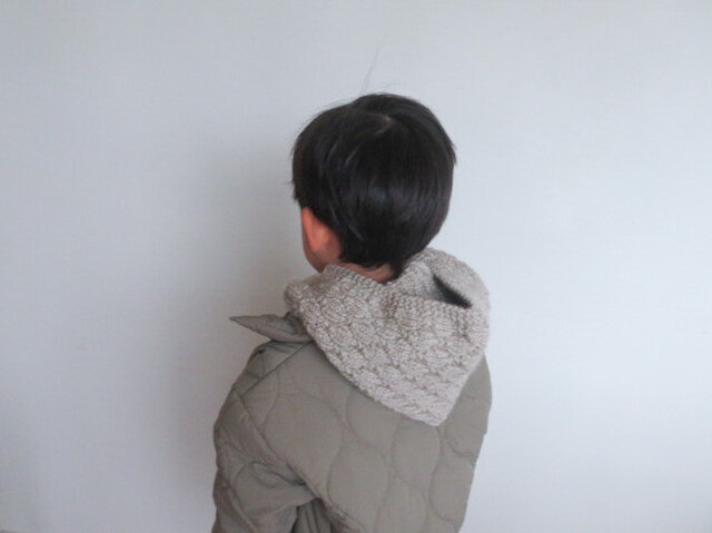 "opaque mini" 模様編みのカグール / スモーキーベージュ | iichi ハンドメイド・クラフト作品・手仕事品の通販