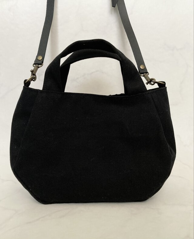 【受注製作】新柄 ︎こぎん刺し小ぶりな2weyショルダーバッグ | iichi ハンドメイド・クラフト作品・手仕事品の通販