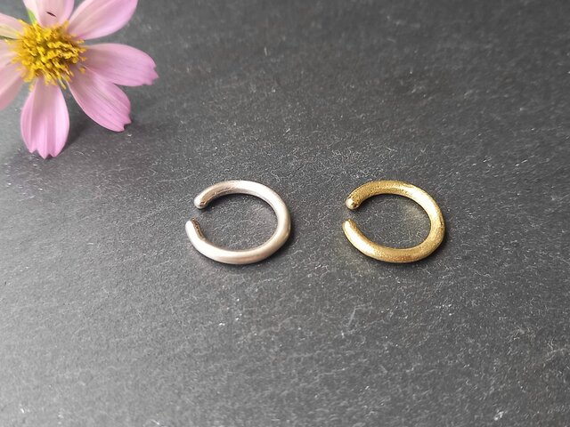 silver・brass 小さなイヤーカフ set | iichi ハンドメイド・クラフト作品・手仕事品の通販