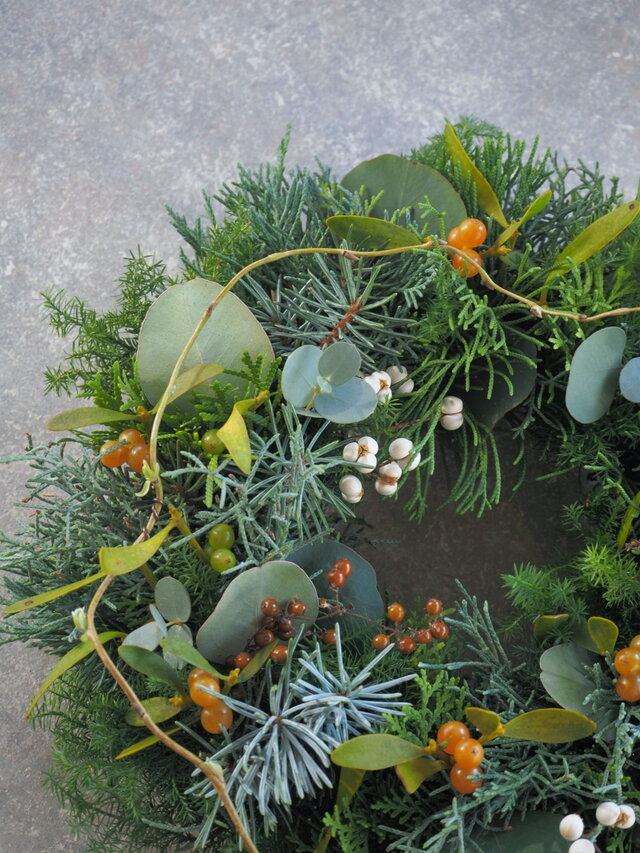 ヤドリギのクリスマスリース① | iichi ハンドメイド・クラフト作品・手仕事品の通販