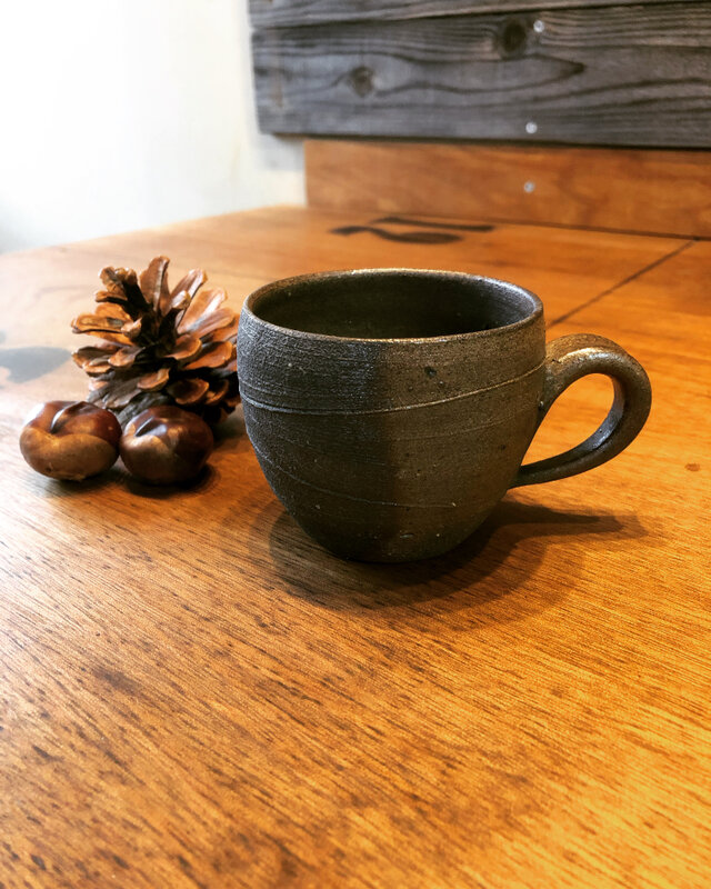 小ぶりなマグカップ no 79 | iichi ハンドメイド・クラフト作品・手仕事品の通販