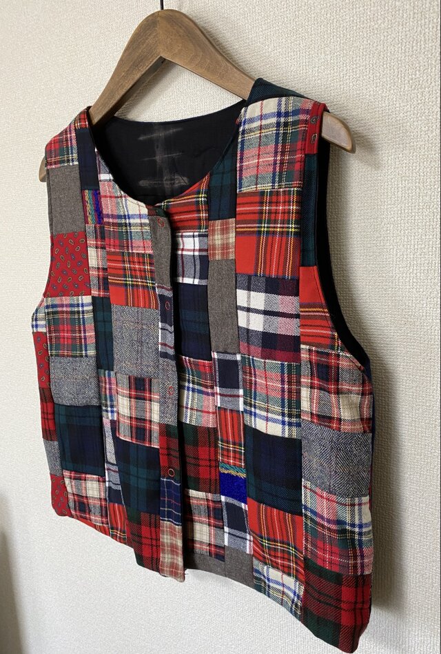 チェックが一杯のベスト2 | iichi ハンドメイド・クラフト作品・手仕事品の通販