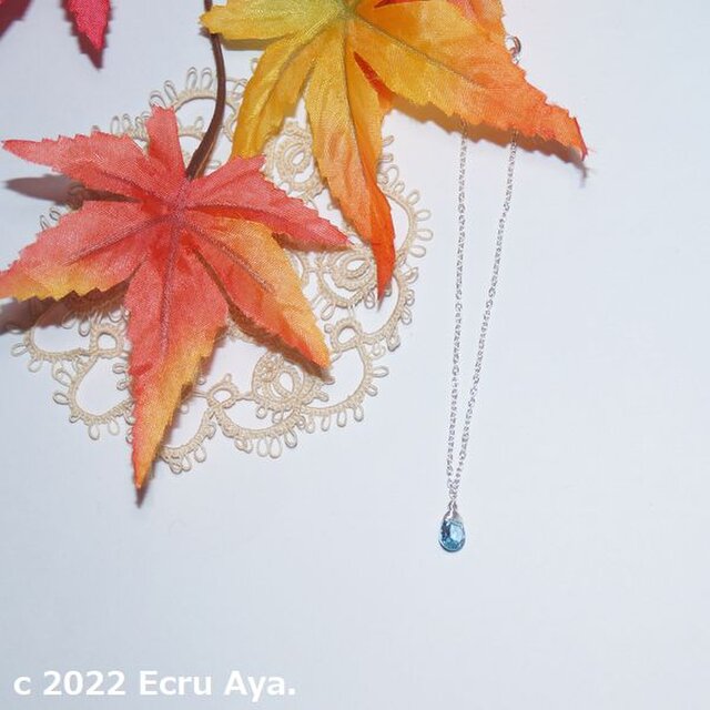 *柊の花*宝石質スカイブルートパーズAAAのブレスレット | iichi 日々の暮らしを心地よくするハンドメイドやアンティークのマーケットプレイス