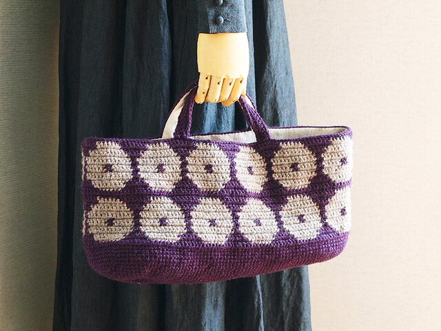 WOOL!クネッケの横長トート*プラム*L | iichi 日々の暮らしを心地よくするハンドメイドやアンティークのマーケットプレイス