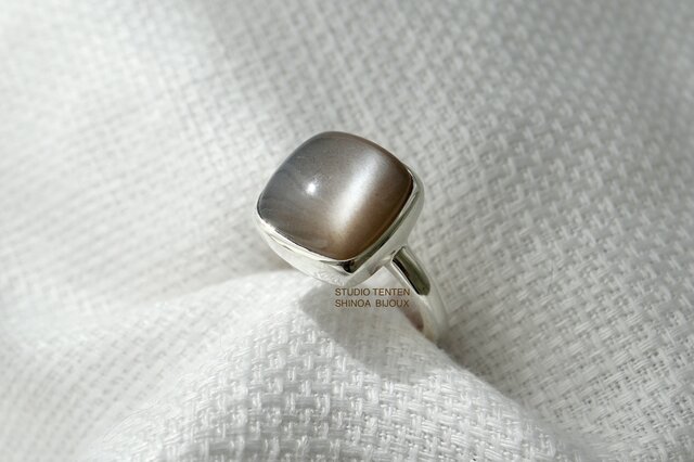 [月兎のgrey moonstone]ring | iichi ハンドメイド・クラフト作品・手仕事品の通販