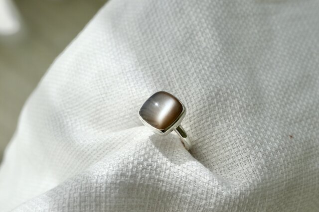 [月兎のgrey moonstone]ring | iichi ハンドメイド・クラフト作品・手仕事品の通販