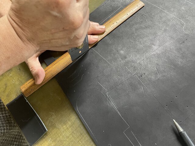 ATTACH:02 ブラウン Mサイズ | iichi 日々の暮らしを心地よくするハンドメイドやアンティークのマーケットプレイス