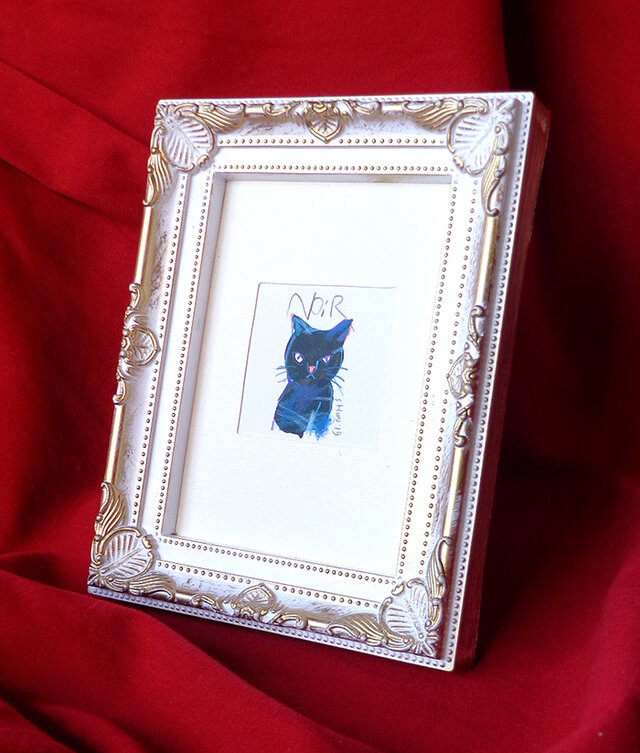 Noir | iichi 日々の暮らしを心地よくするハンドメイドやアンティークのマーケットプレイス