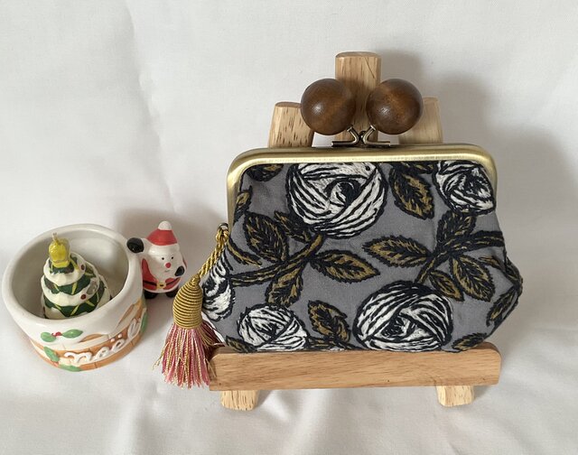 ミナペルホネン rosy 木玉親子がま口ミニ財布 | iichi ハンドメイド・クラフト作品・手仕事品の通販