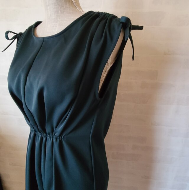 TOKI 009 シャーリングワンピース (ストレッチスエード）グリーン | iichi ハンドメイド・クラフト作品・手仕事品の通販